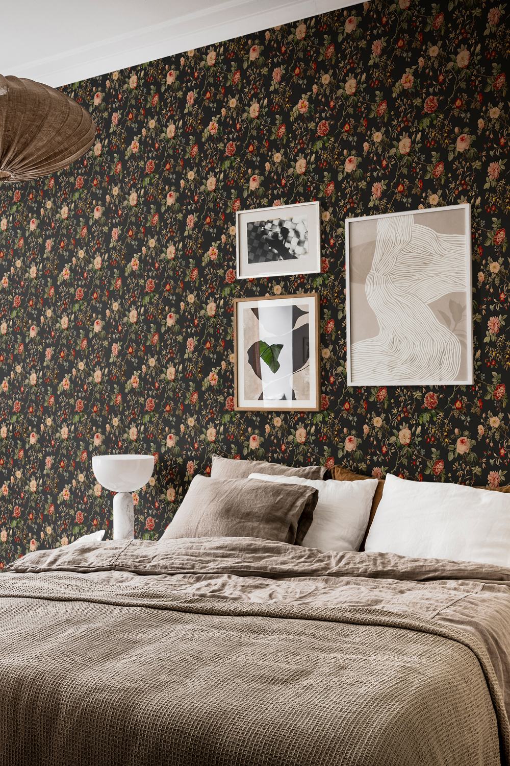 Rebel Walls Wallpaper Thorn Rose Petite-6650