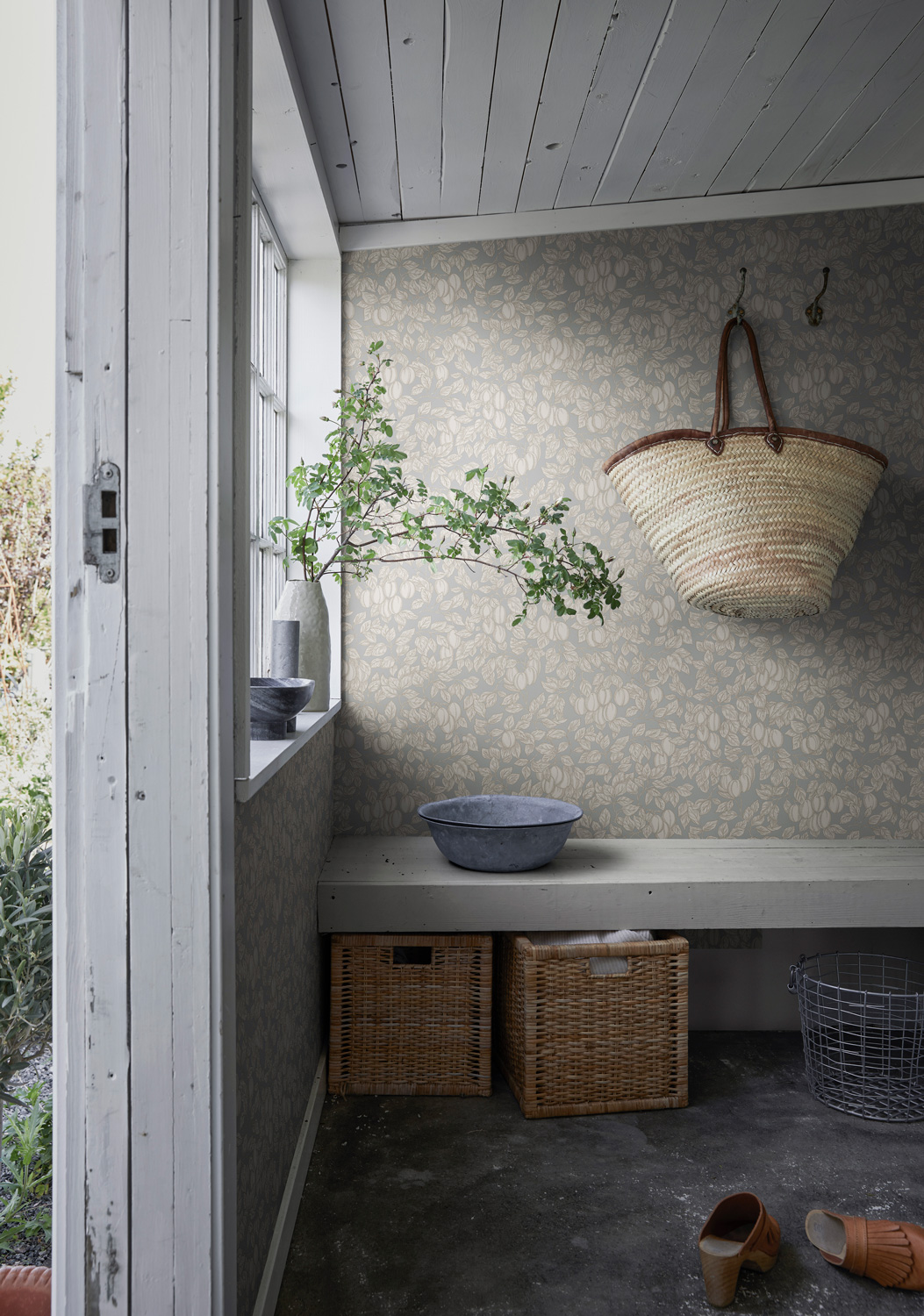 Sandberg | Botanical Wallpaper Emrik | meinewand.com