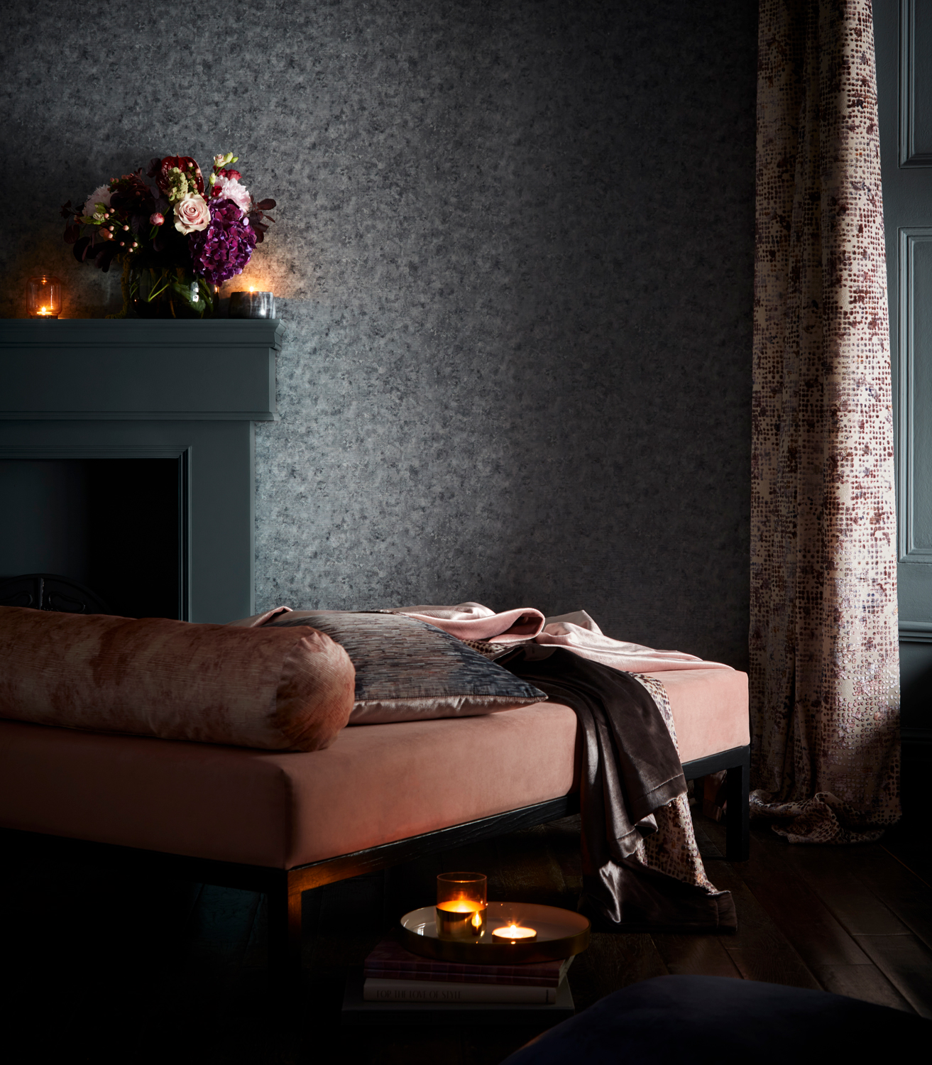 Clarke & Clarke Wallpaper Impression-9516