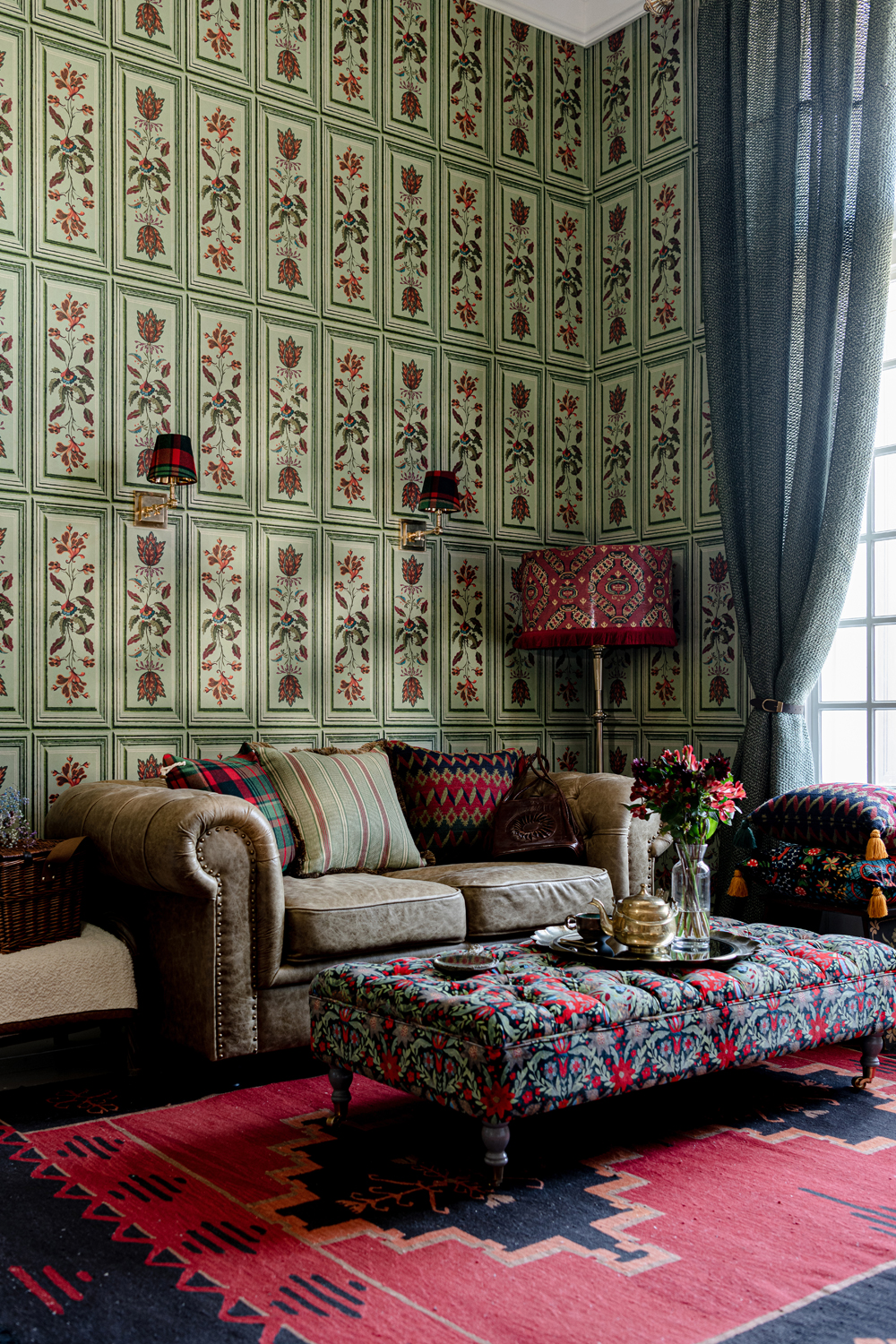 Mindthegap Wallpaper Tyrolean Panel-9549