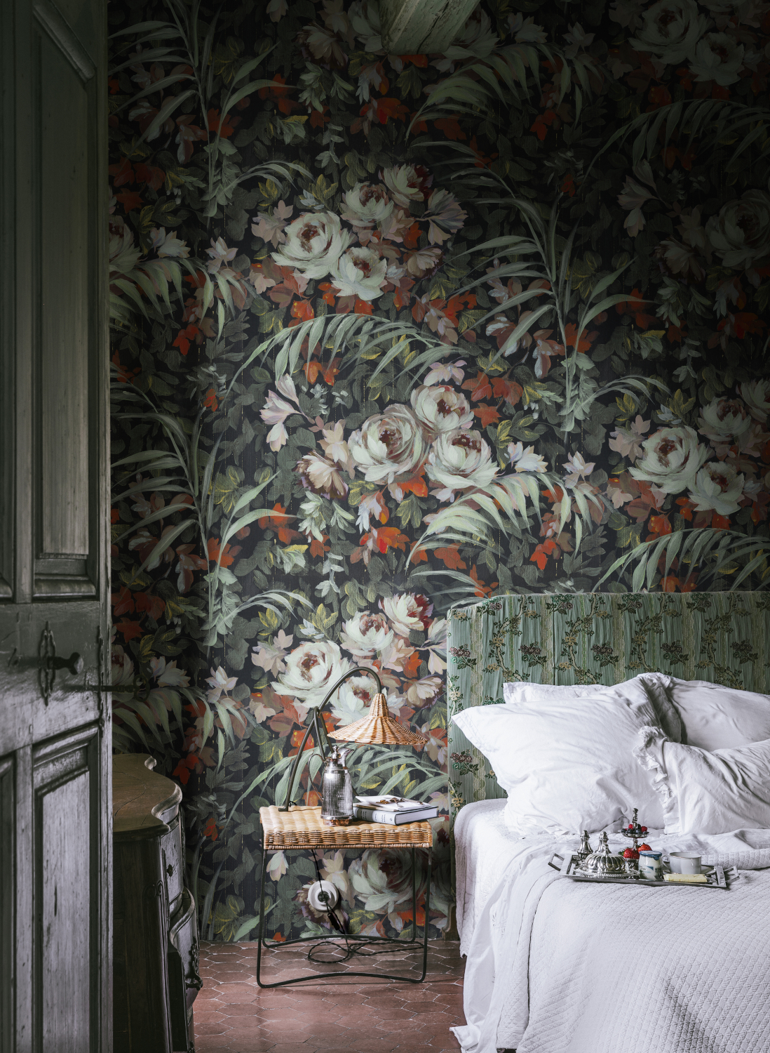 Rebel Walls Mural Dazzling Foliage-9765