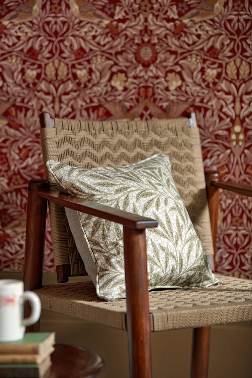 Morris & Co Wallpaper Bird-9807