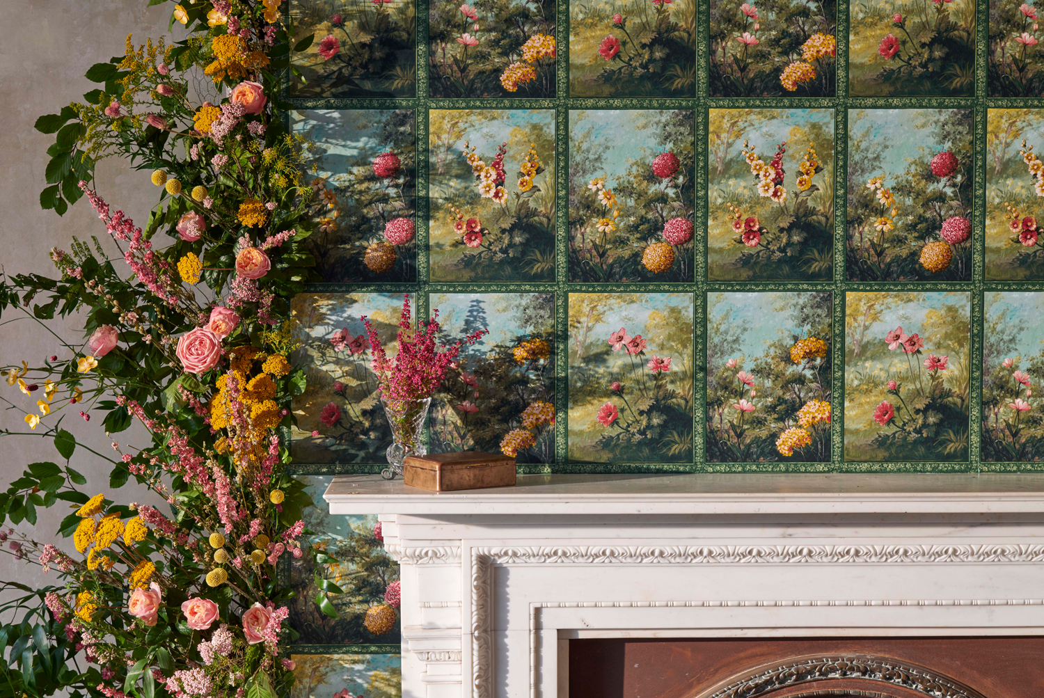 Clarke & Clarke Wallpaper Artus-9811